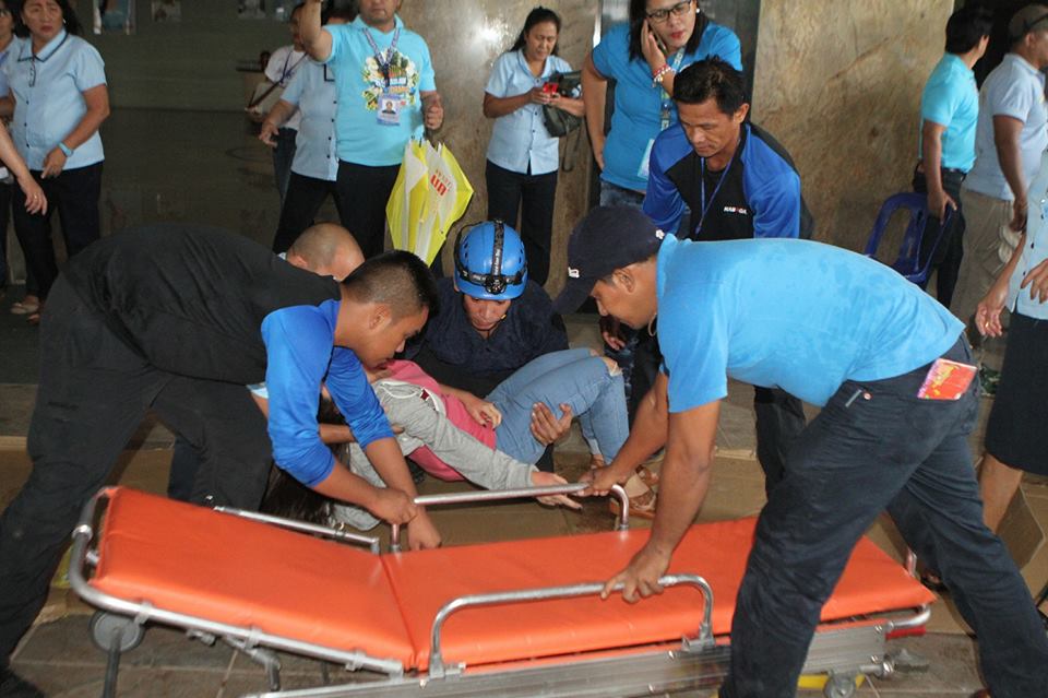 WATCH, LOOK | At least 2 dead in Magnitude 6.5 Leyte quake