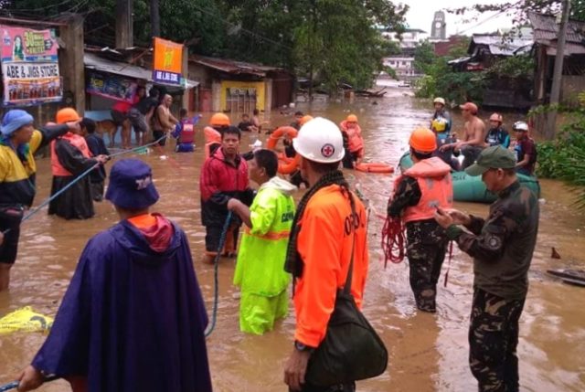 WATCH & LOOK | Tropical Storm #VintaPH spawns heavy flooding in Cagayan ...