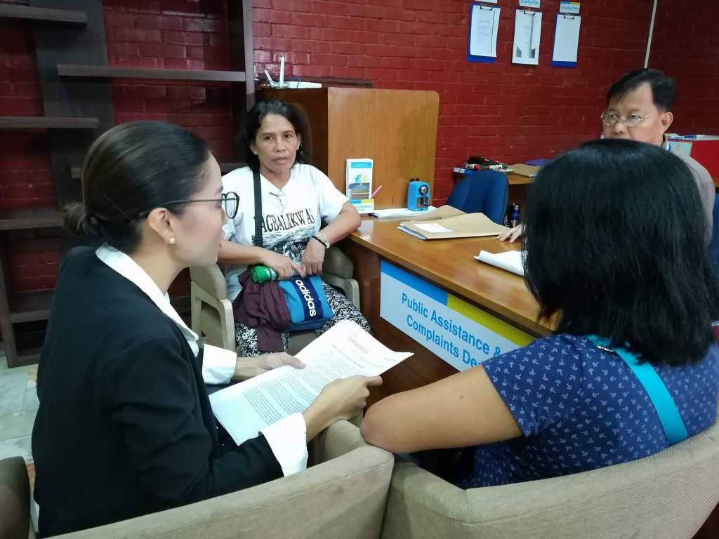 Wife of murdered Negros peasant leader files complaint with CHR