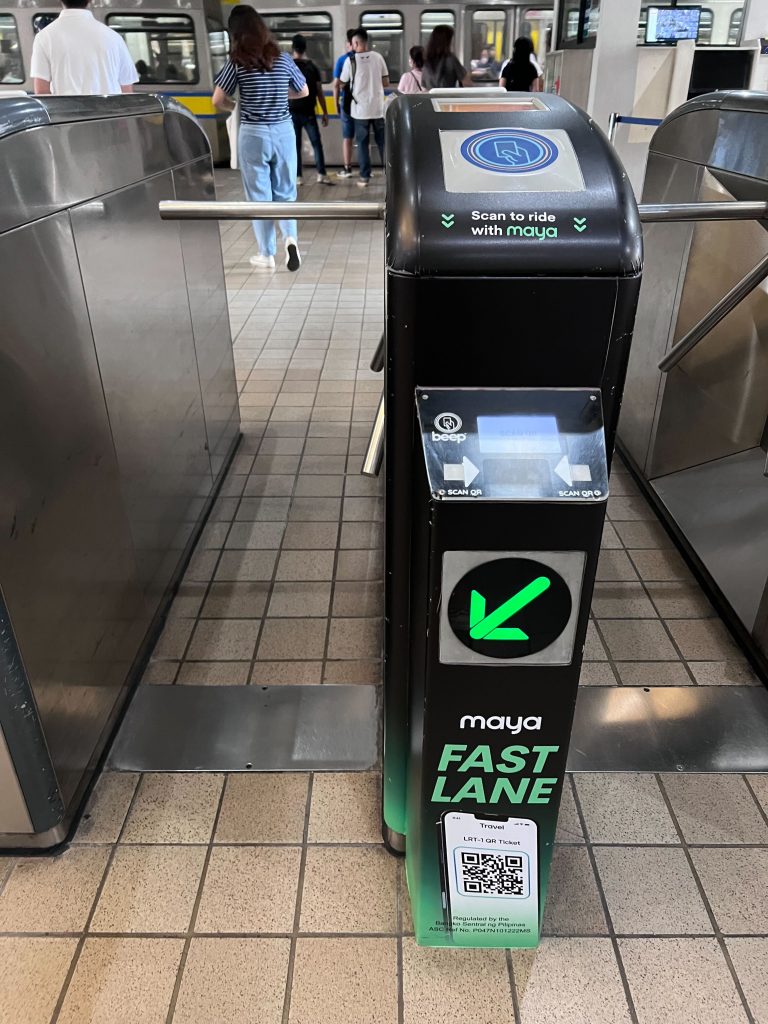 Maya, LRMC launch QR ticketing system for single journey passengers