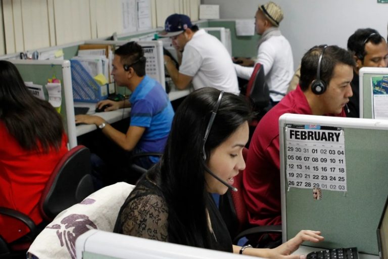 Lacking job security, Filipino call center workers face AI threat