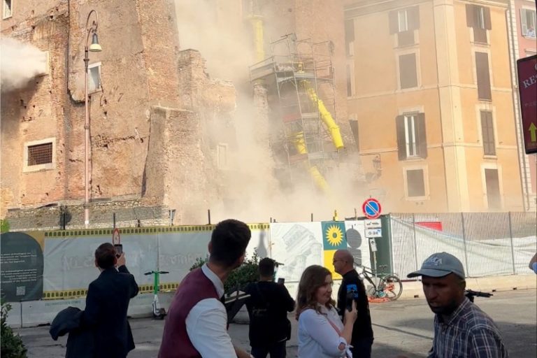 Worker trapped under collapsed medieval tower in Rome dies, media says